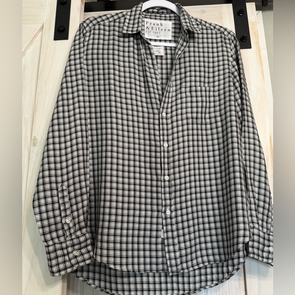 Frank & Eileen | Tops | Frank Eileen Black And Soft White Womens Modal ...